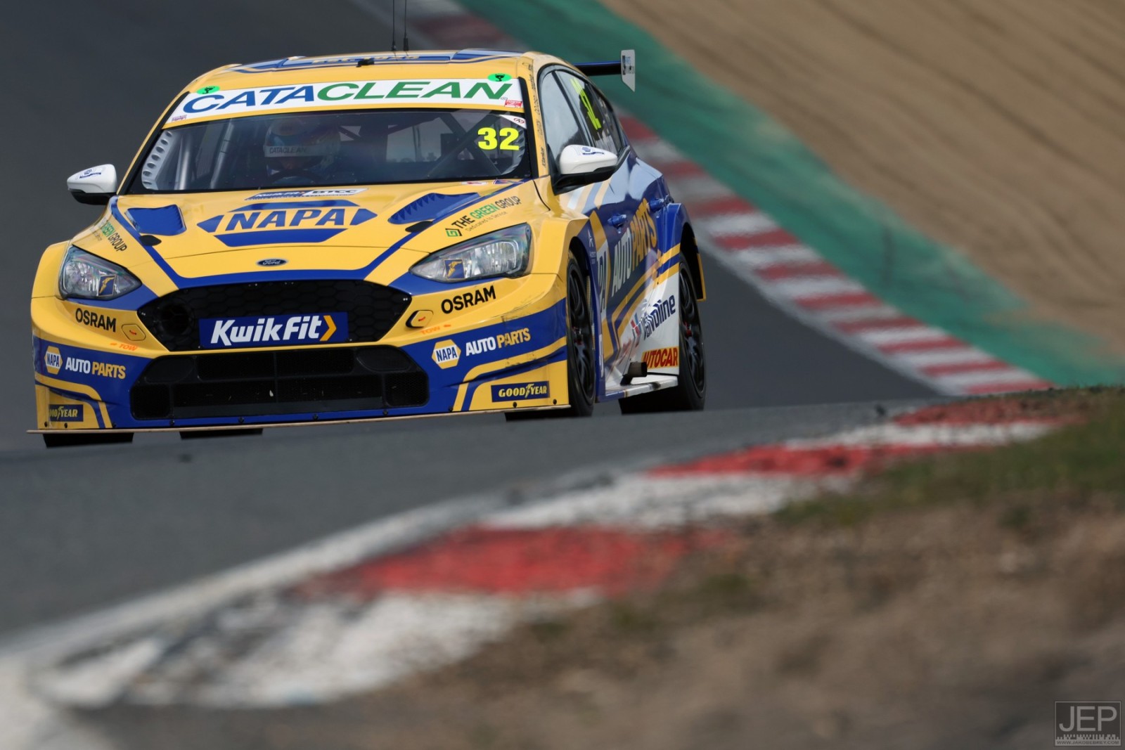 Brands Hatch Testing Gallery • BTCC