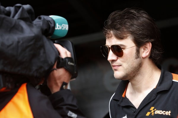 BTCC LIVE ON ITV4 - KNOCKHILL • BTCC