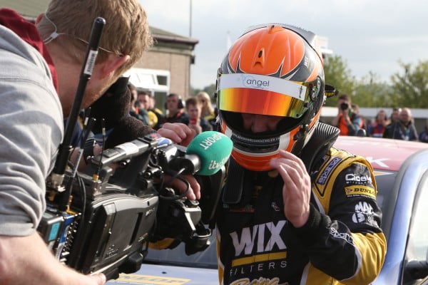 Watch BTCC Extra From Thruxton • BTCC