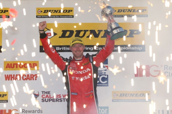 Gordon Shedden Claims BTCC Title In Dramatic Fashion • BTCC