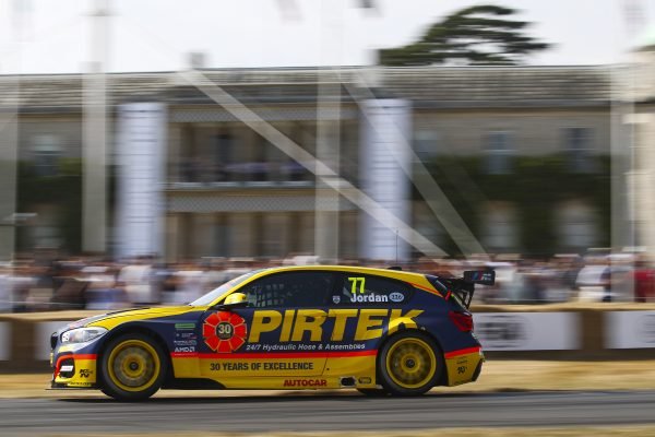 Jordan Seals Shootout As BTCC Celebrates 60th At Goodwood • BTCC
