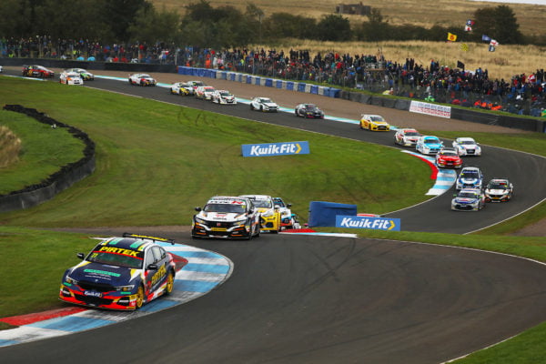 BTCC Title Race Blown Wide Open On Dramatic Day At Knockhill • BTCC