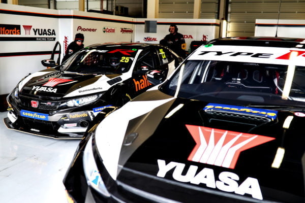 TEAM DYNAMICS MOTORSPORT WELCOMES FANS ON VIRTUAL TOUR • BTCC