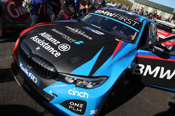 QUALIFYING IN QUOTES: KNOCKHILL • BTCC