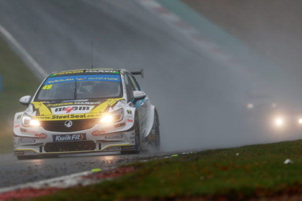 DRIVER SPOTLIGHT: BRAD PHILPOT • BTCC