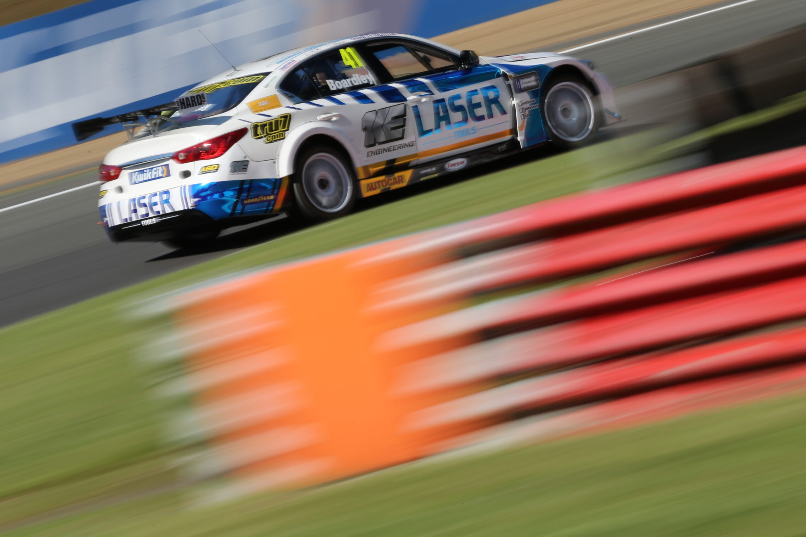 DRIVER SPOTLIGHT: CARL BOARDLEY • BTCC