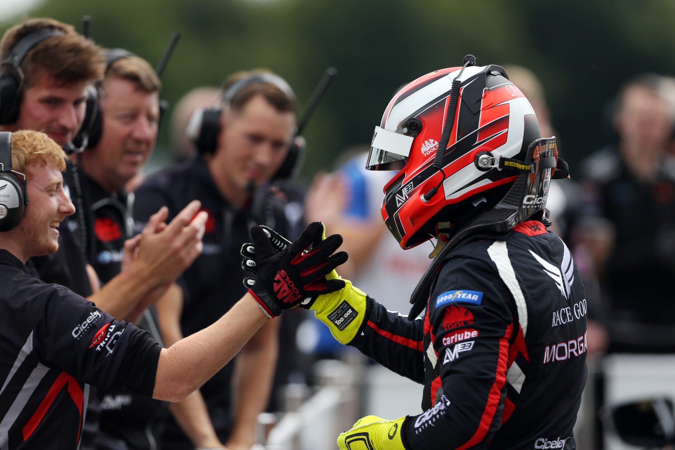DRIVER SPOTLIGHT: ADAM MORGAN • BTCC