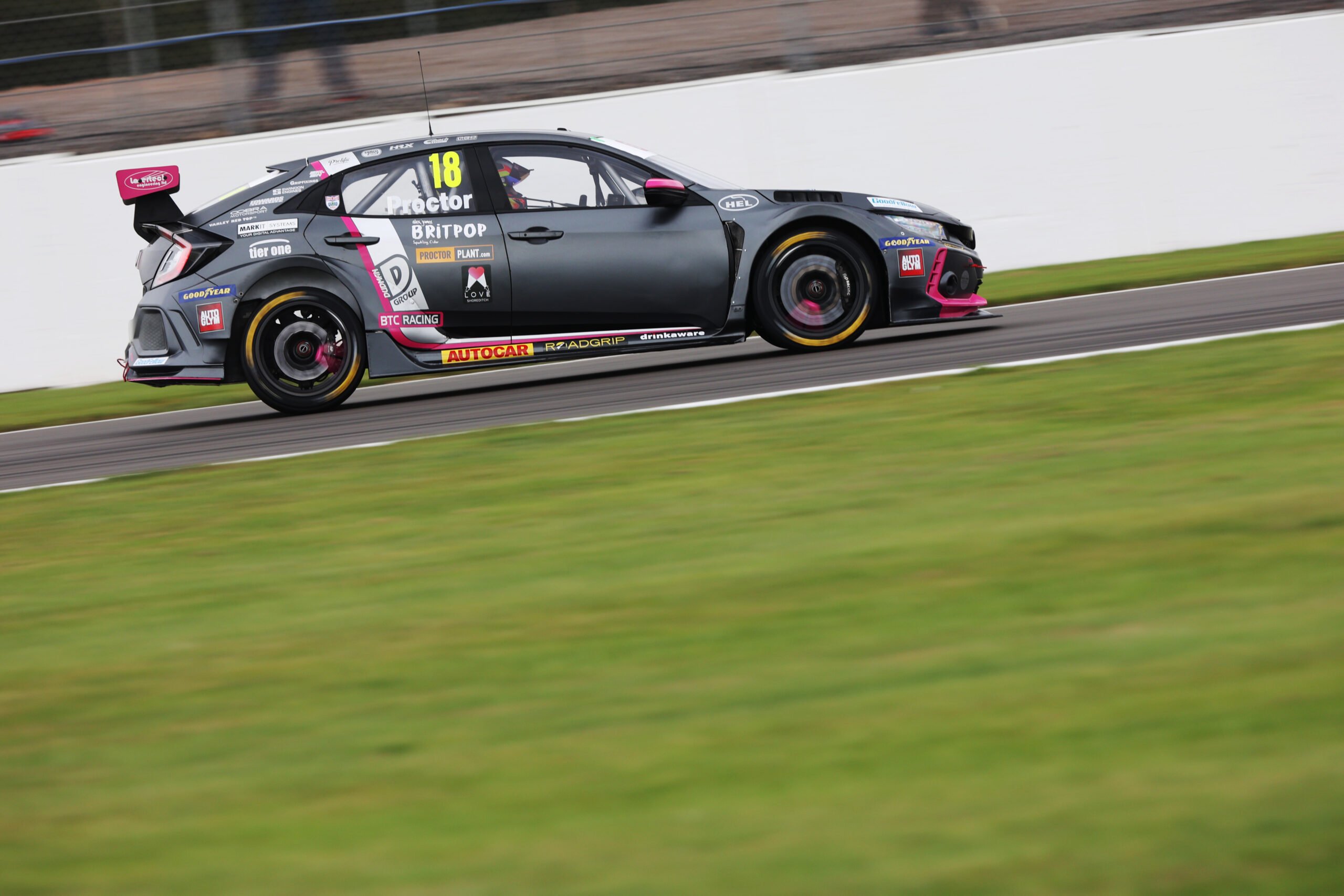 DRIVER SPOTLIGHT: SENNA PROCTOR • BTCC