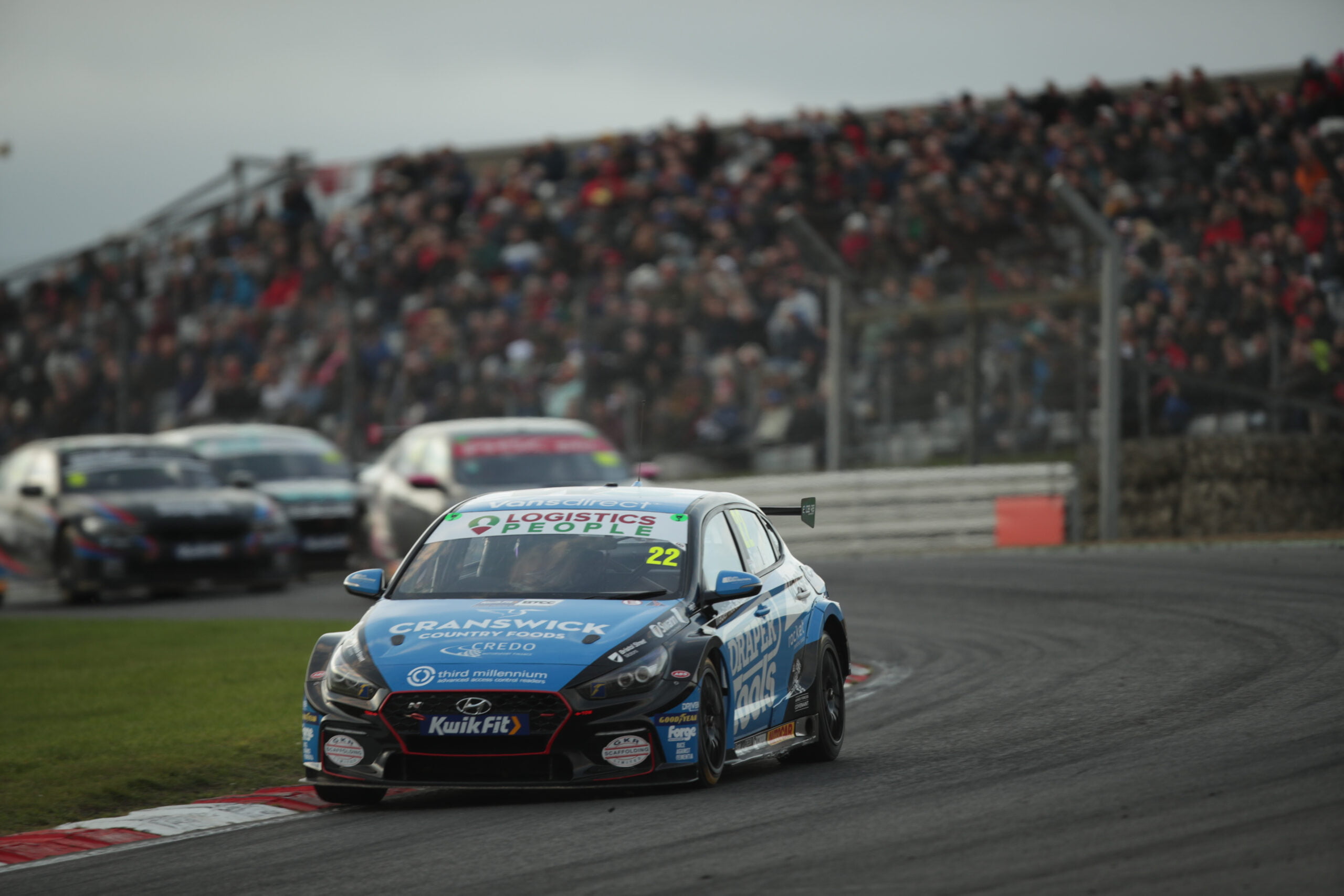DRIVER SPOTLIGHT: CHRIS SMILEY • BTCC