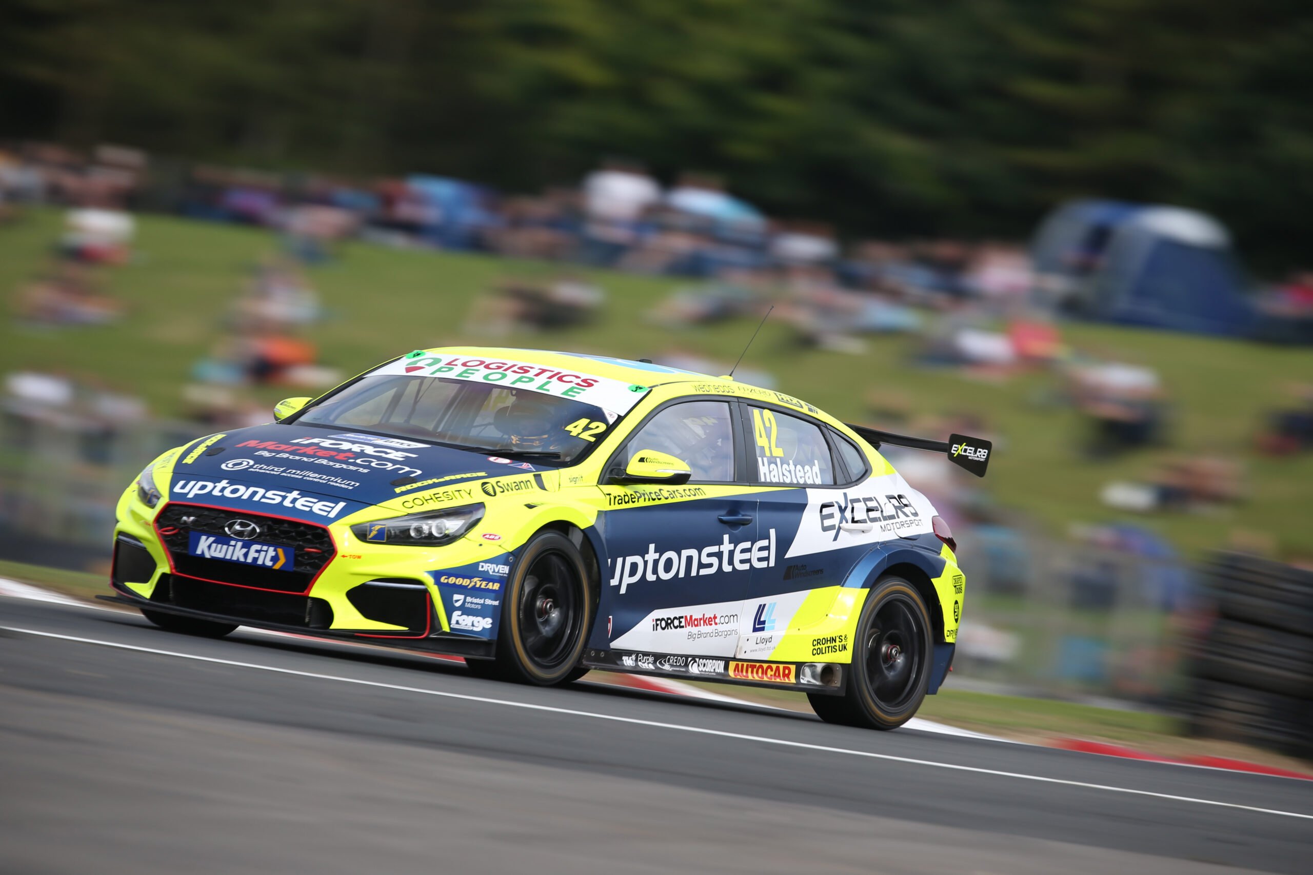 DRIVER SPOTLIGHT: NICK HALSTEAD • BTCC