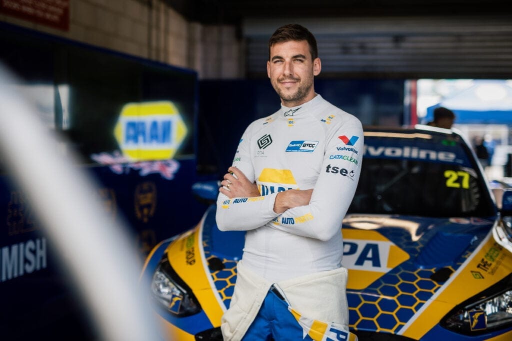 Dan Cammish Inks Multi-year NAPA Racing UK Extension • BTCC
