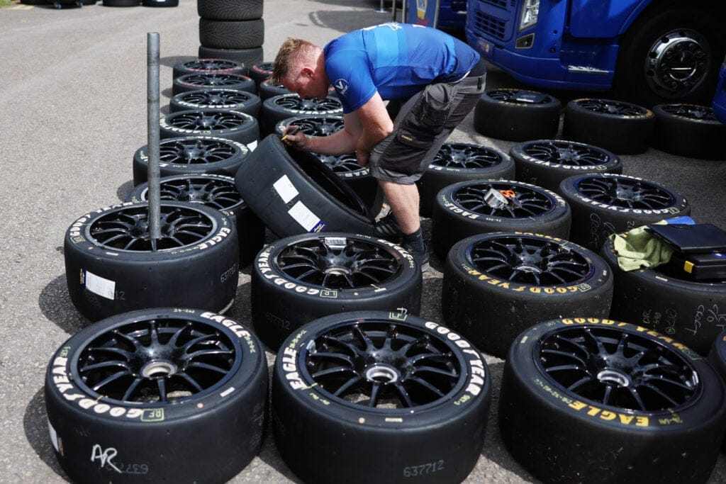 Goodyear BTCC Preview: Soft And Medium Tyres For Fast-flowing Knockhill ...