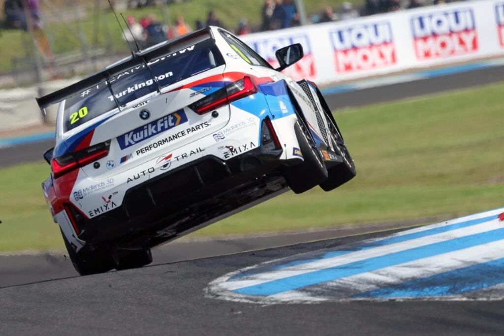Colin Turkington Claims Commanding Race One Win • BTCC