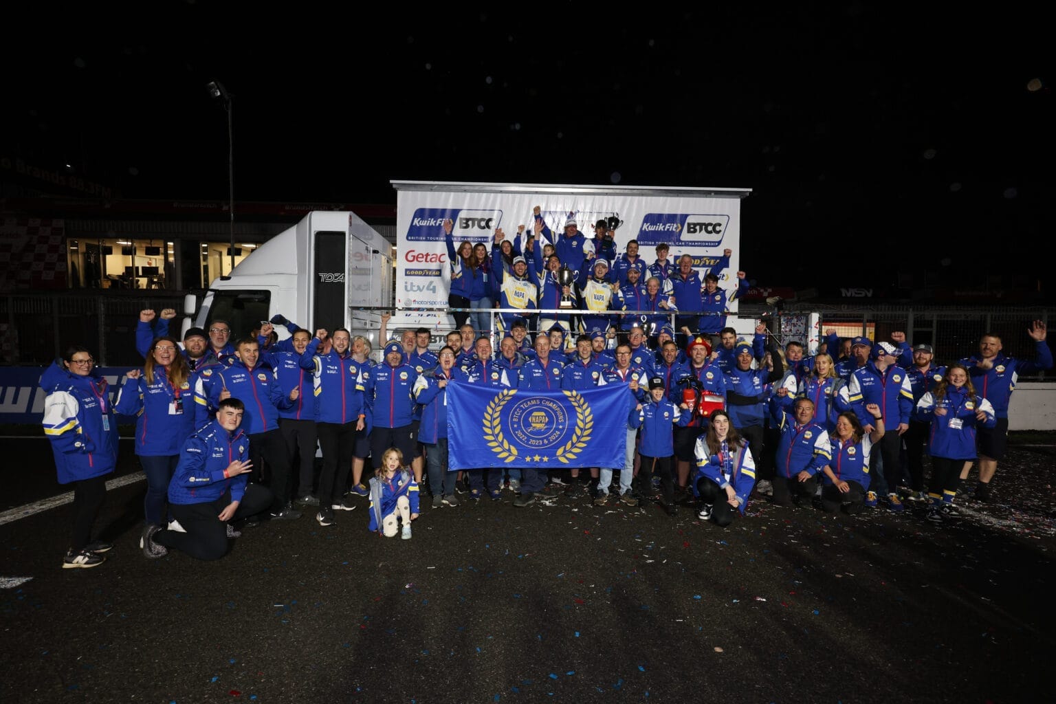 Teams' Championship: NAPA Racing UK Complete Hat-trick • BTCC