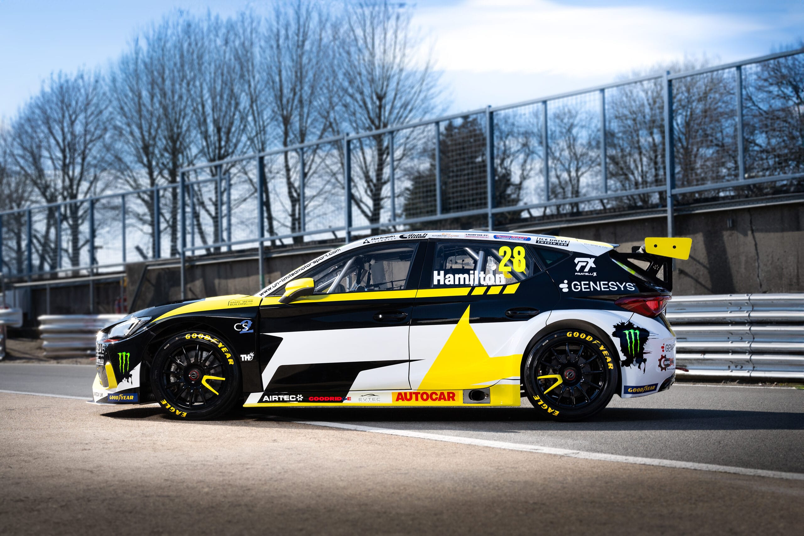 Nic Hamilton Returns To The BTCC With Un-Limited Motorsport • BTCC