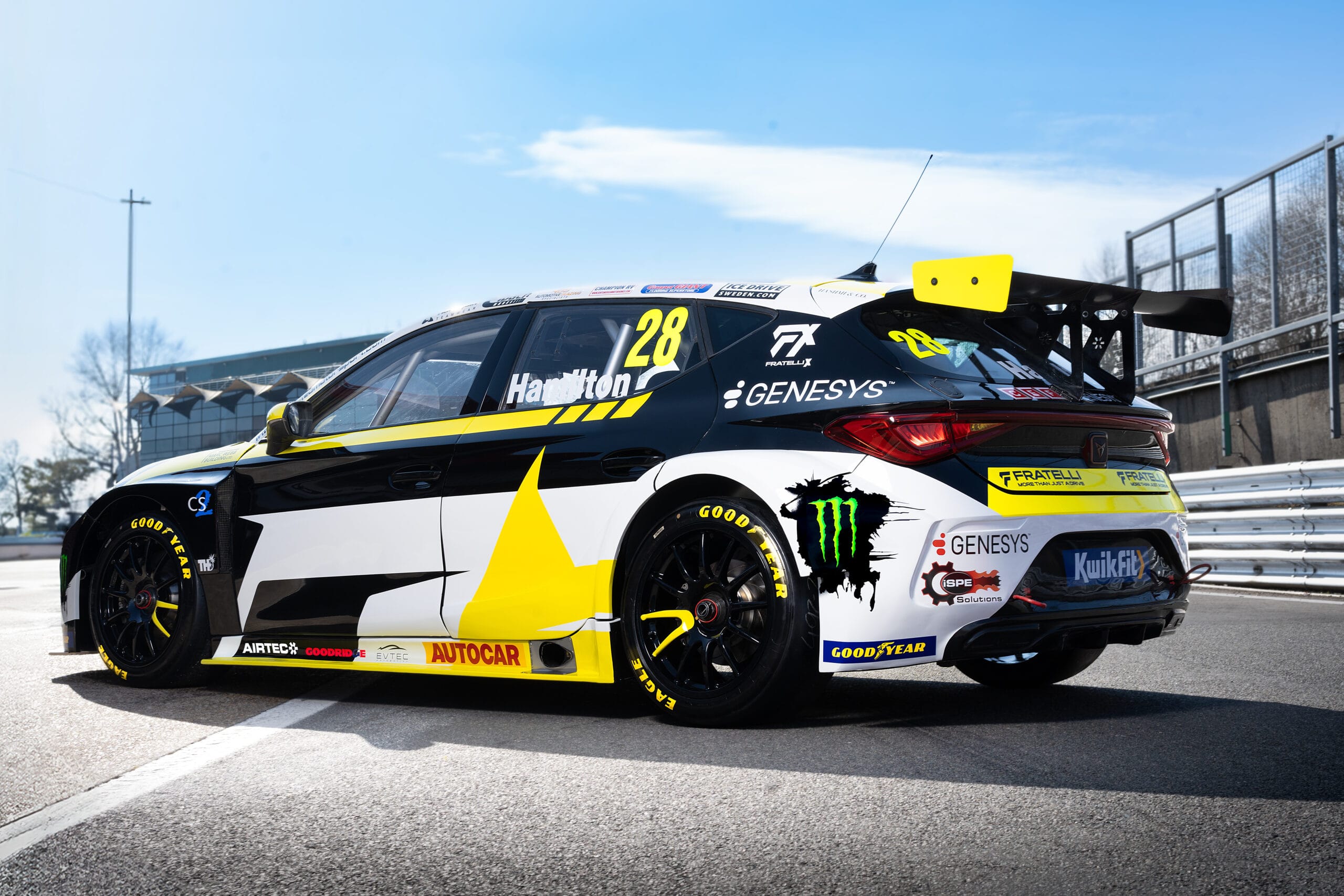 Nic Hamilton Returns To The BTCC With Un-Limited Motorsport • BTCC