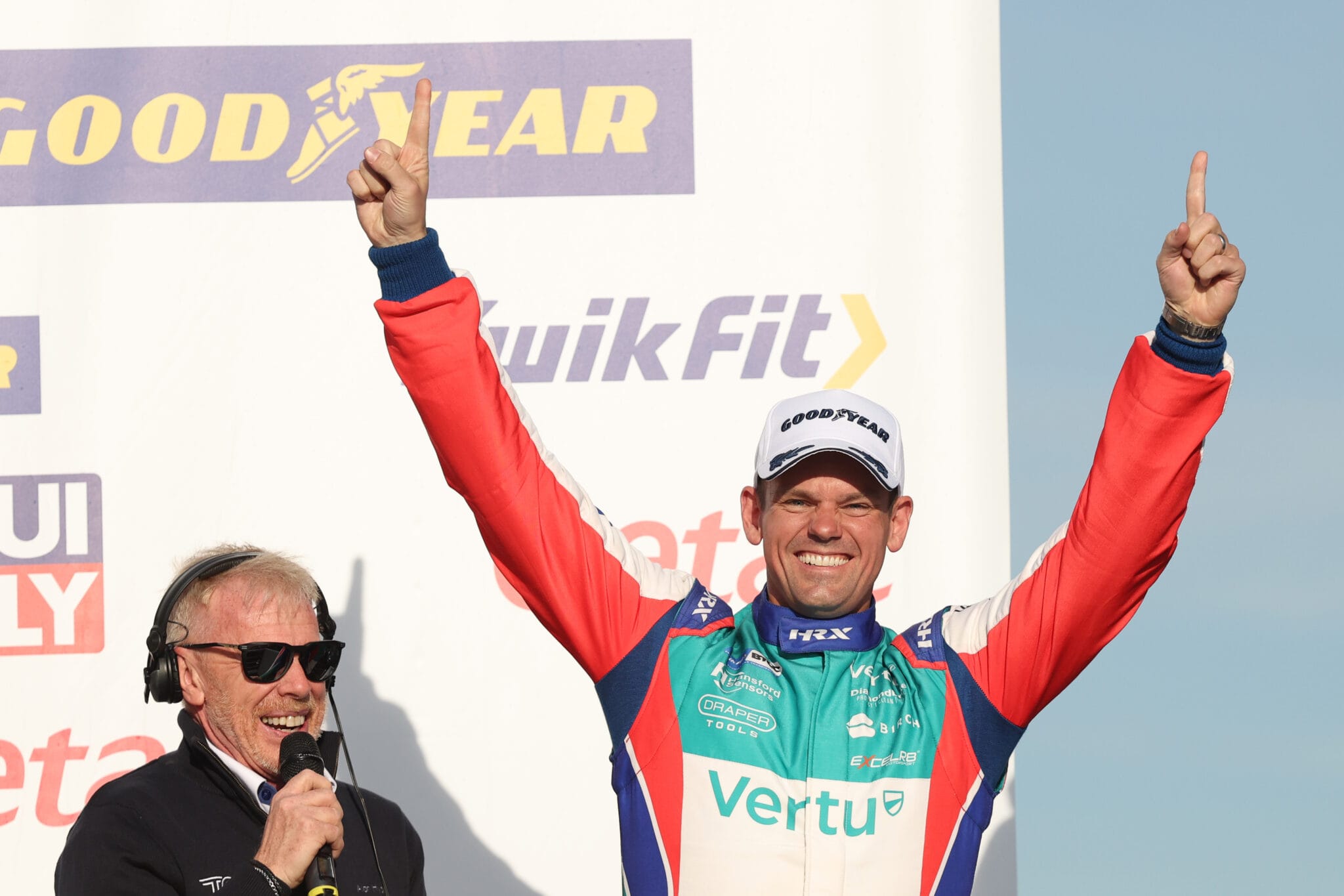 Tom Chilton Takes Commanding Triumph At Donington Park • BTCC