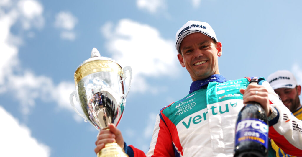 Triple Podium For Team VERTU At Snetterton • BTCC