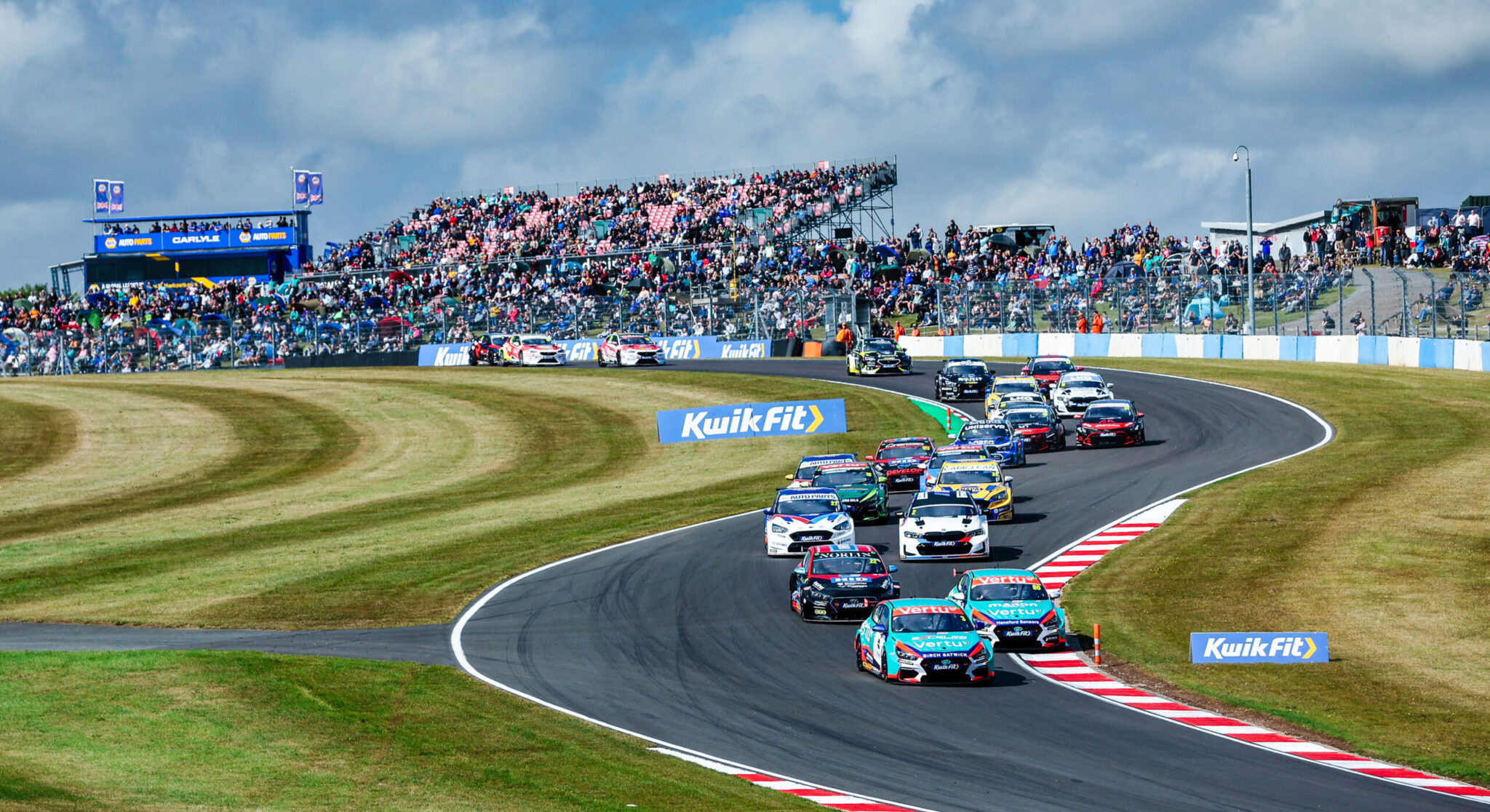 Tom Ingram Outshines Title Rivals At Donington Park • BTCC