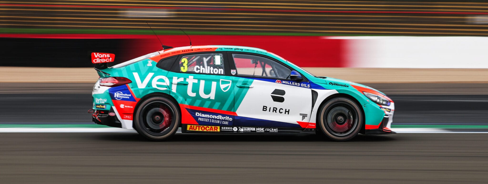 Team VERTU Win At Silverstone To Strengthen Title Bid • BTCC